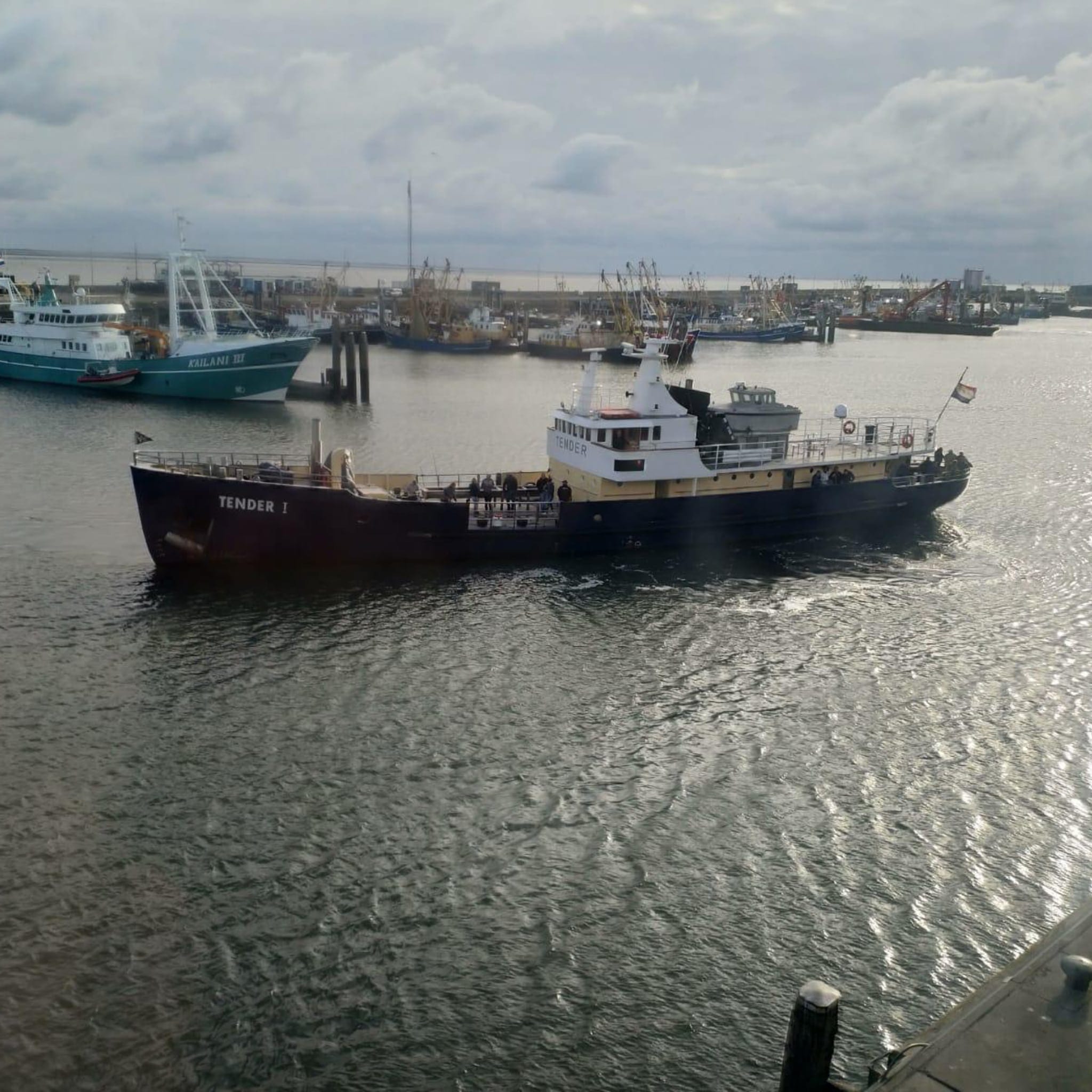 Boot transport | Transport over water | Offshorelauwersoog.nl